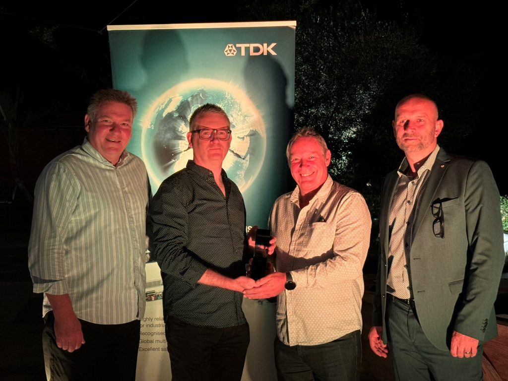 Farnell receives TDK-Lambda partner of the year award - Electronics for ...